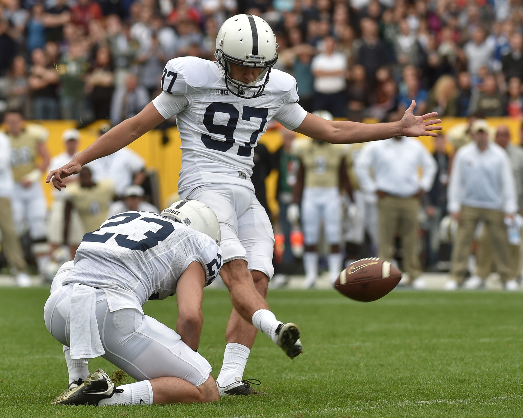 Ficken Named Semifinalist for Lou Groza Place-kicker Award - Penn State ...
