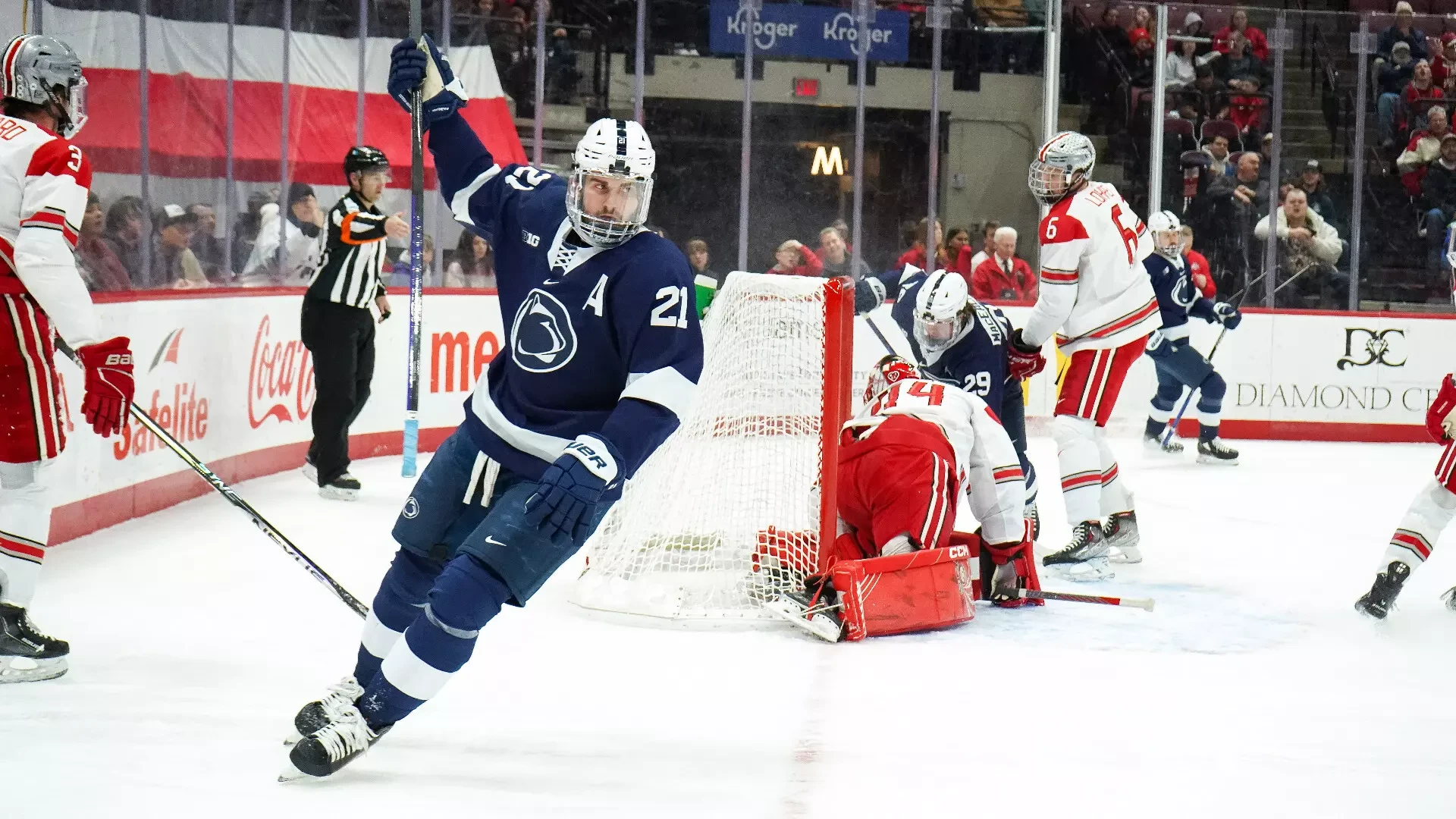 Wall, MacEachern Lead No. 9 Men's Hockey to Road Victory Over No. 7 ...
