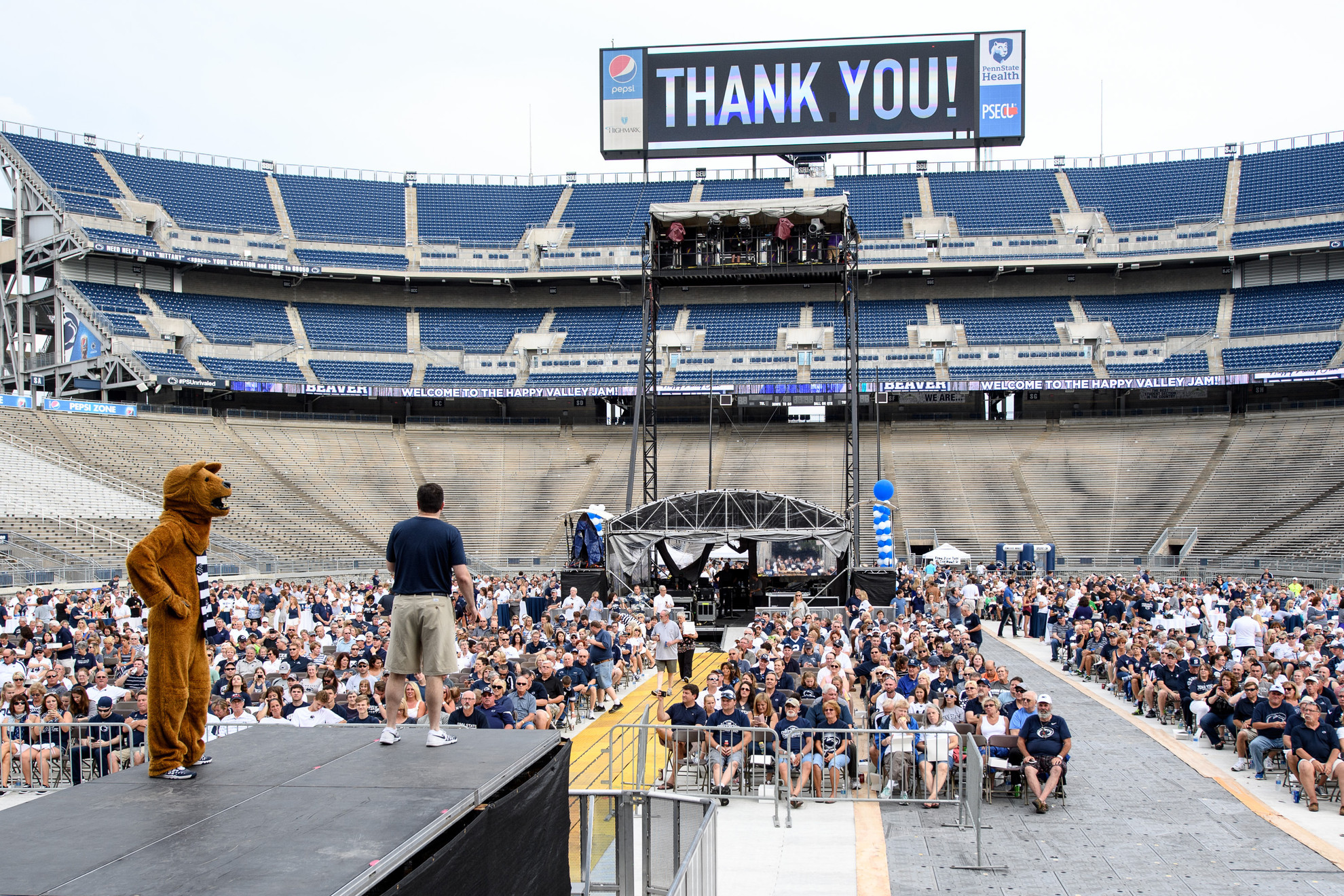 Nittany Lion Club Thanks Members at One Team Event in Beaver Stadium ...