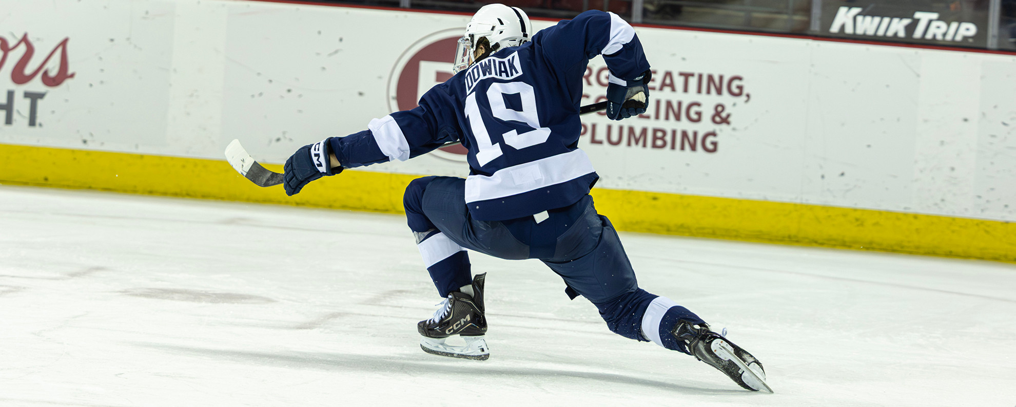 Dowiak, McKenna Register Hat-Tricks as No. 8 Men's Hockey Defeats No. 5 ...