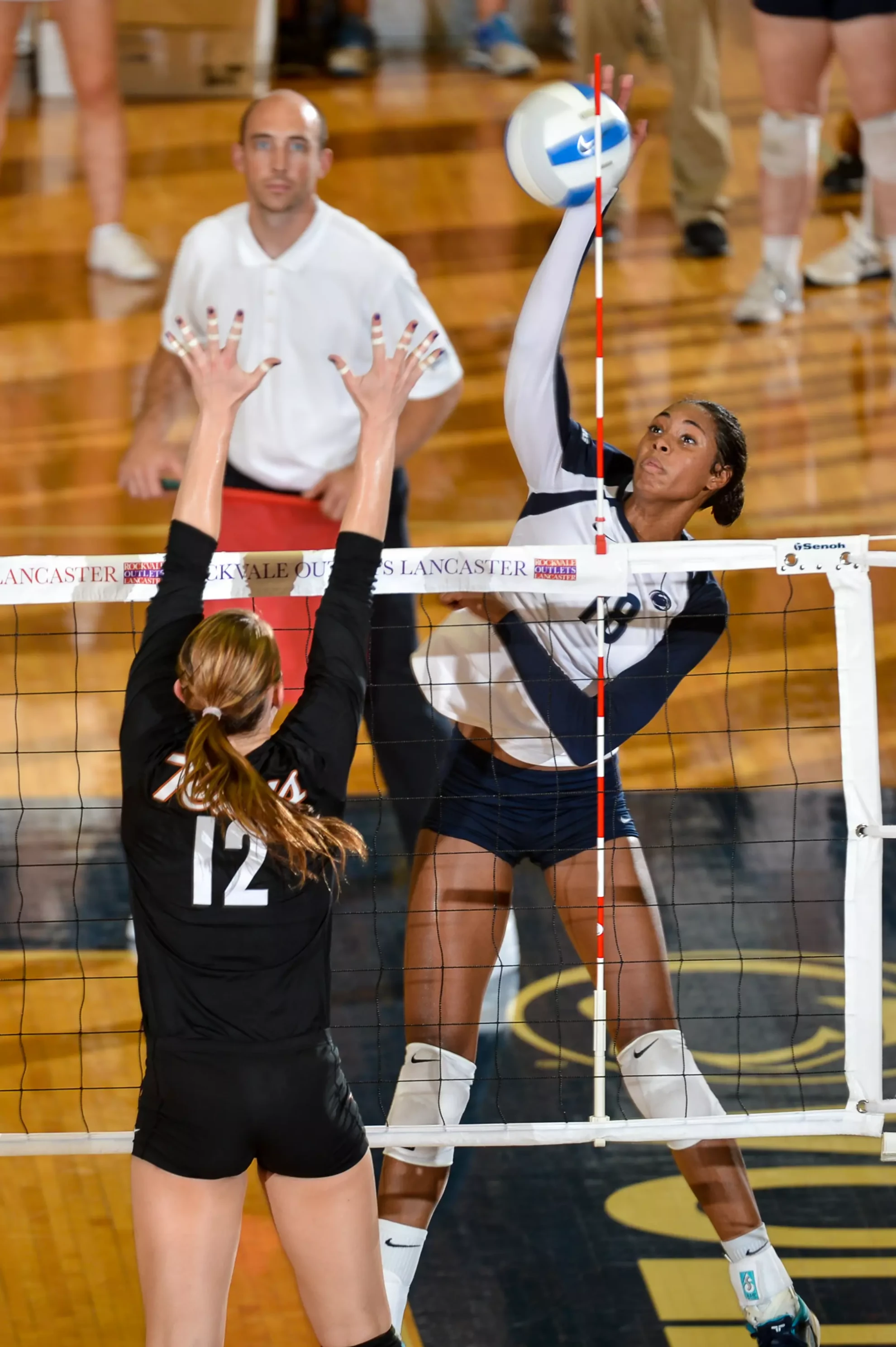 No. 4 Women's Volleyball Opens Big Ten Slate with 3-1 Win Against No. 3 ...