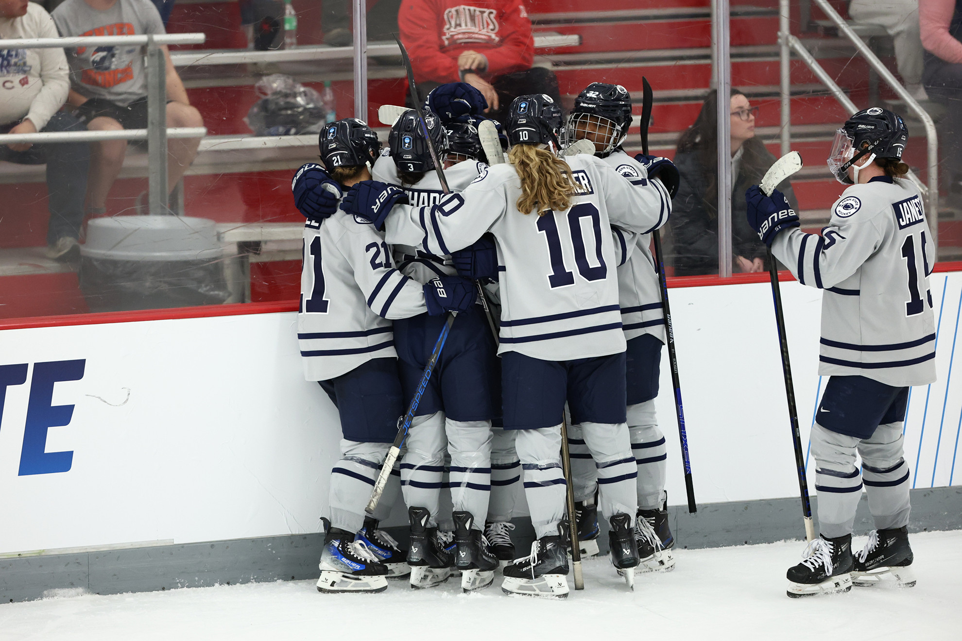 No. 7/8 Women’s Ice Hockey Concludes Historic Season at the NCAA ...