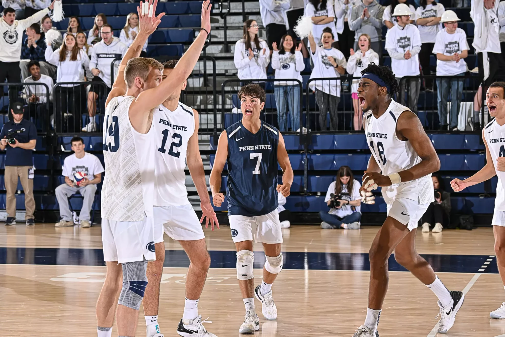 No. 3 Men's Volleyball Goes to 5-0 in EIVA with Sweep at Harvard - Penn ...