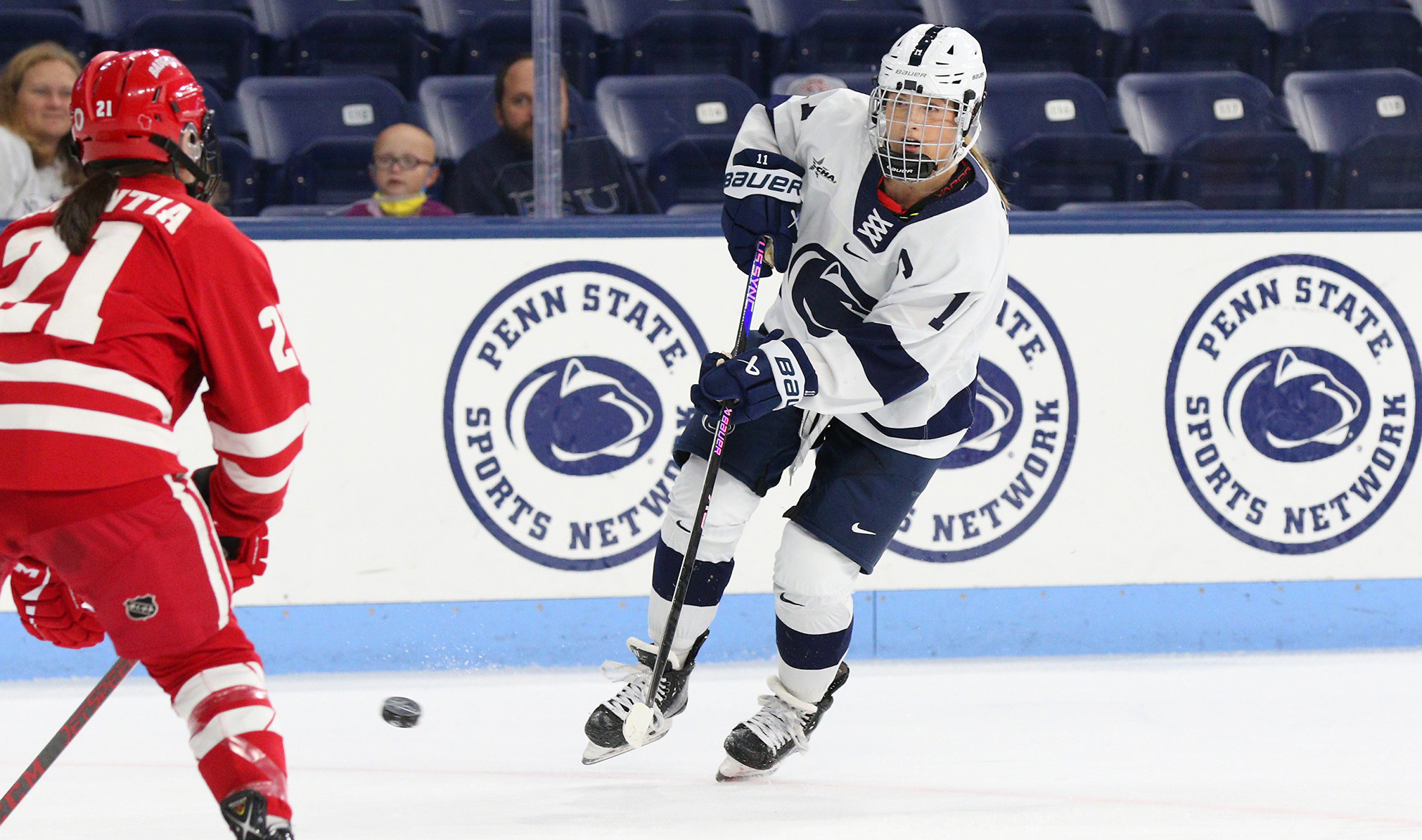 No. 2/3 Wisconsin Defeats No. 14 Women's Hockey to Split Series - Penn ...
